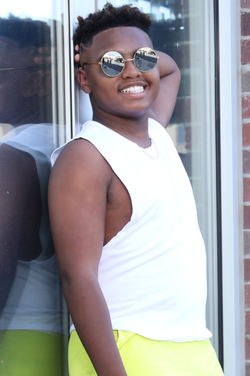 TeeMotion Sleeveless Fitted Tee - White | Tiger Friday – TigerFriday